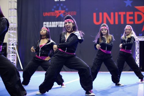 Photos - United Cheer