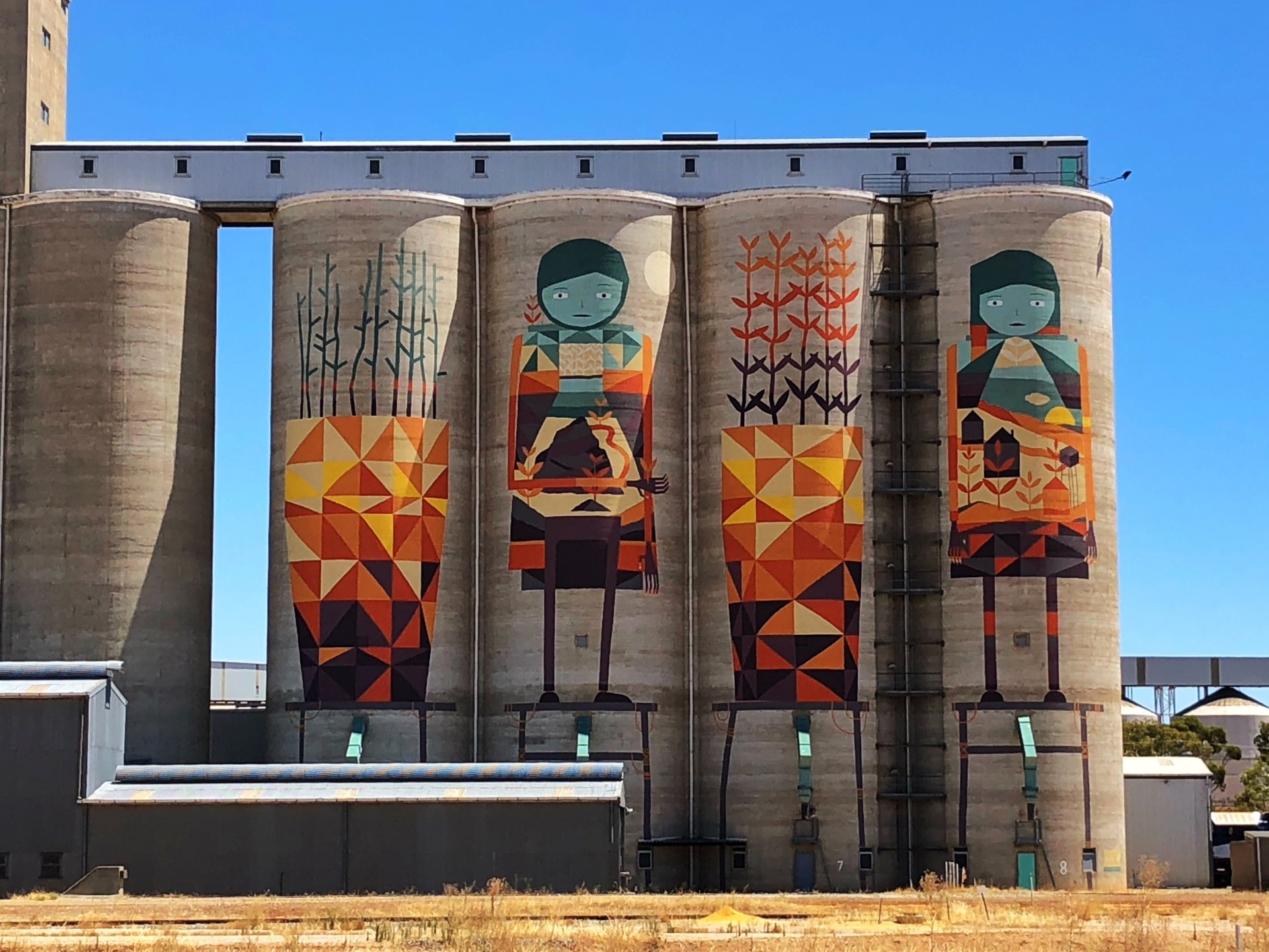 Merredin Silo Art