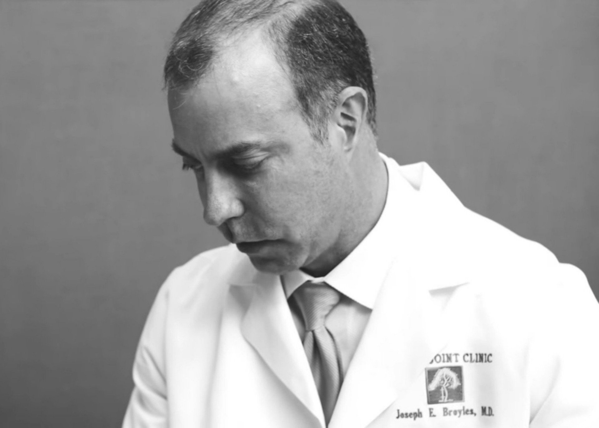 Joseph Broyles, M.D. | Cartilage Regeneration Specialist