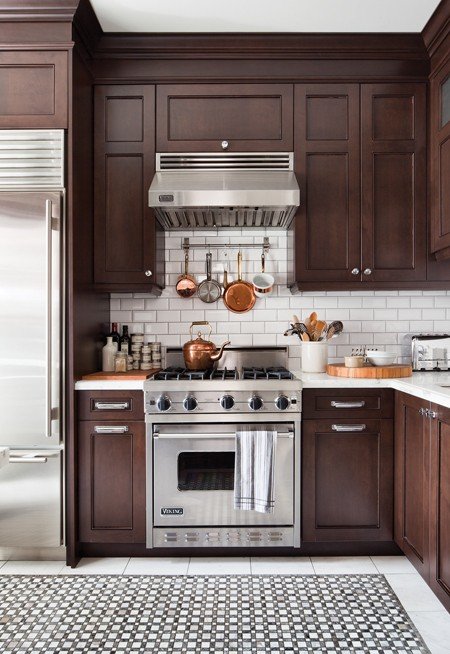 How to Modernize a Traditional Kitchen