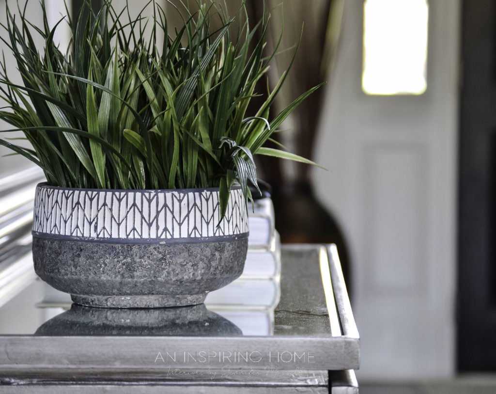 6 Perfect Home Decor Gifts