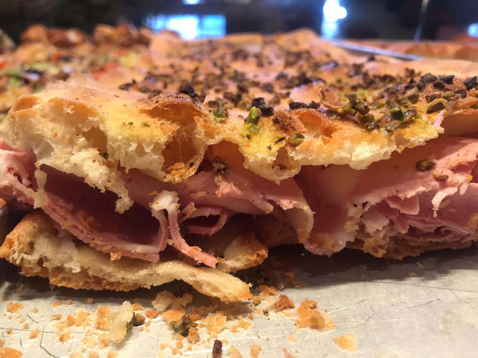 Pizze farcite e prodotti di rosticceria | Roma | Sorelle Giordano