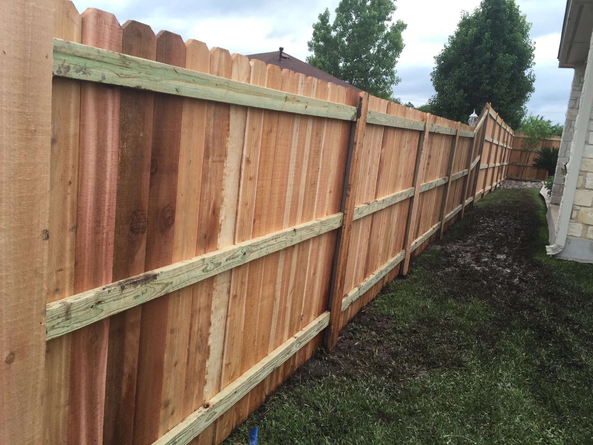 Cedar Fencing in Central Texas | Pflugerville Pfence