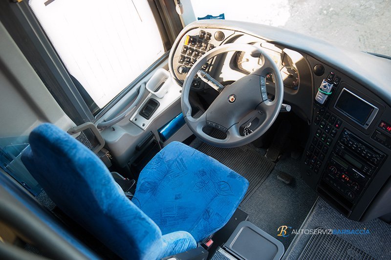 Noleggio Bus con conducente | Palermo - Catania - Trapani - Agrigento ...