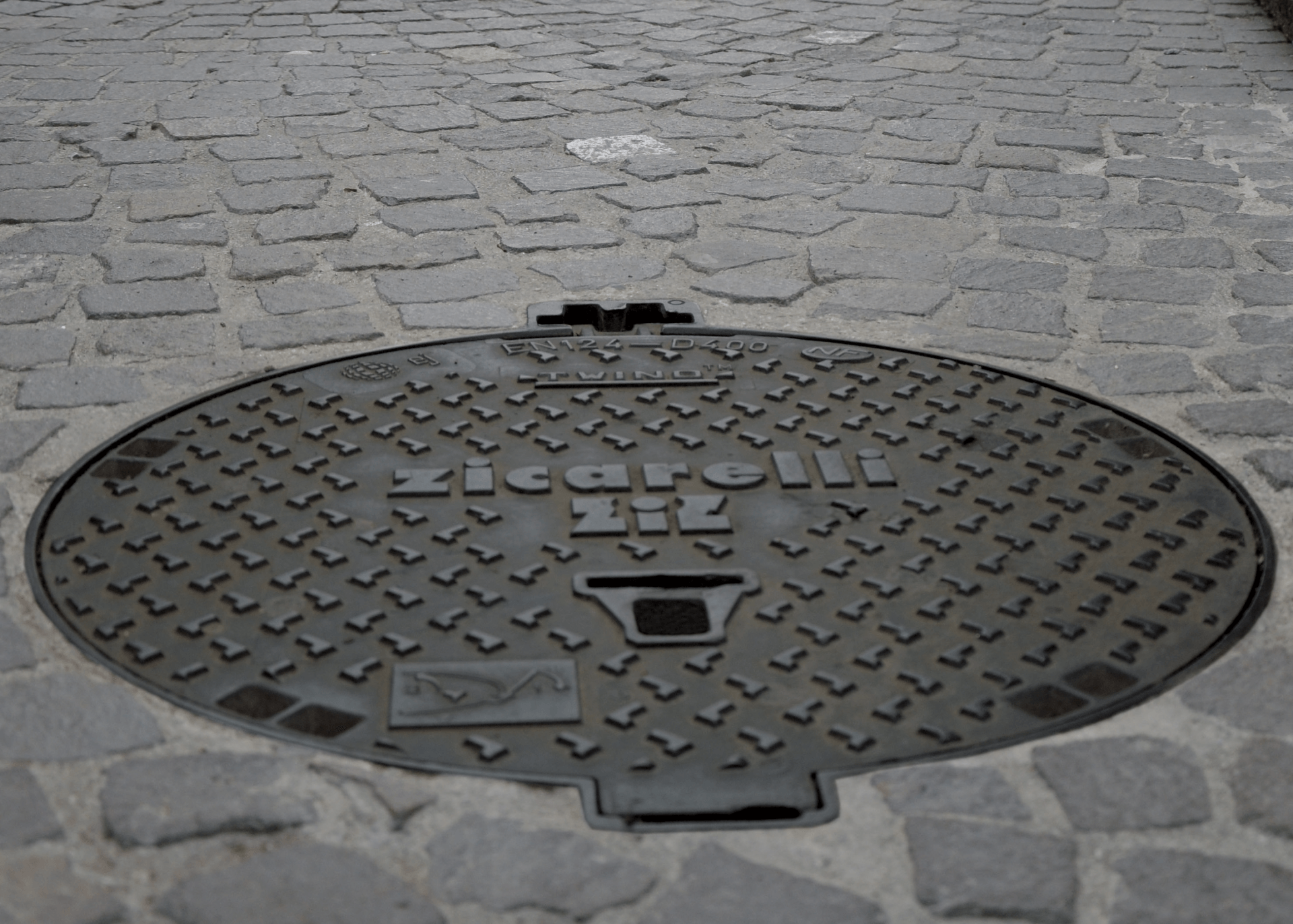 fusioni in ghisa Zicarelli - Rende - Zicarelli Industriale e ...