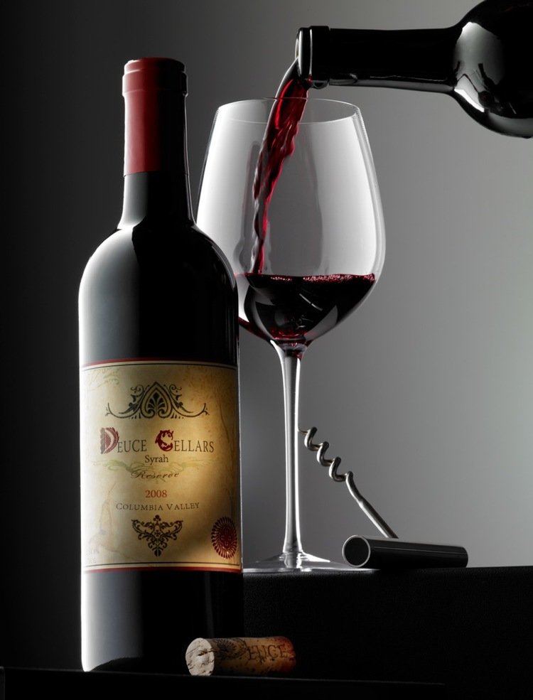 Home [www.deucecellars.com]