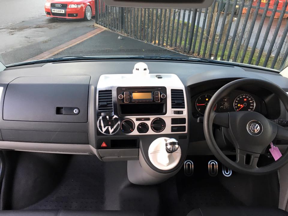 BUSPOKE CAMPER CONVERSIONS