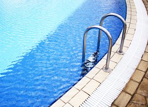 Specialists in swimming pool maintenance and repairs | Sunsoka