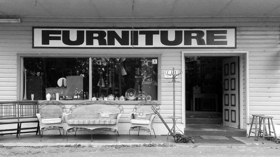 Raleigh Secondhand Barn - Raleigh, NSW - Home