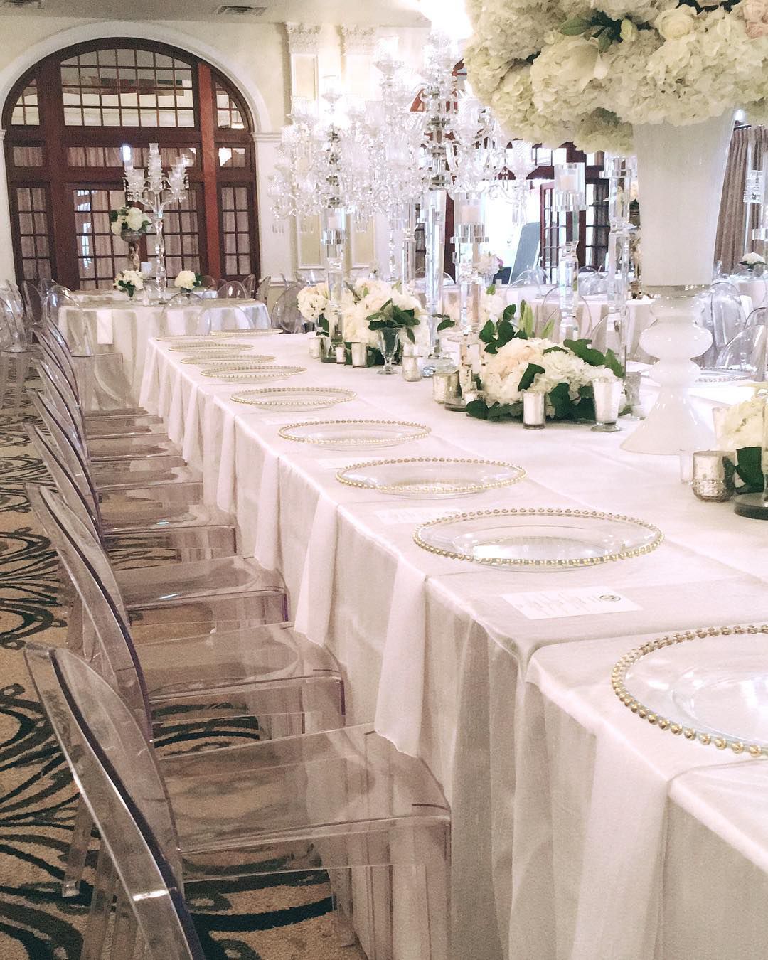 Crystal Ballroom – PING