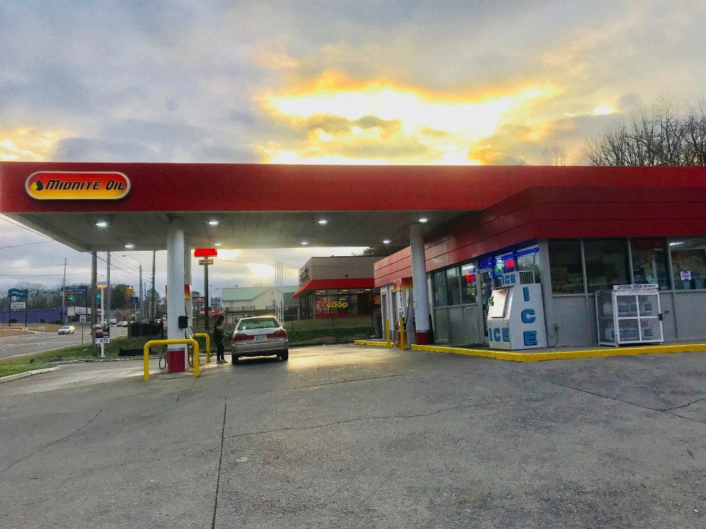 Retail Development Program | Valley Oil Company