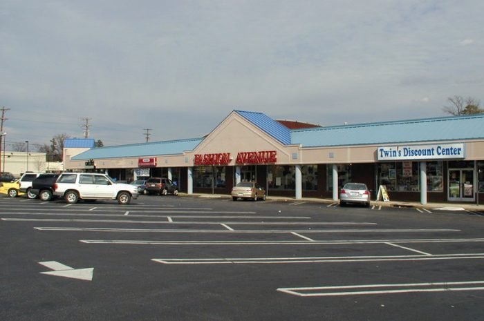 Summit Shopping Center - Burgess Management Group, Inc.