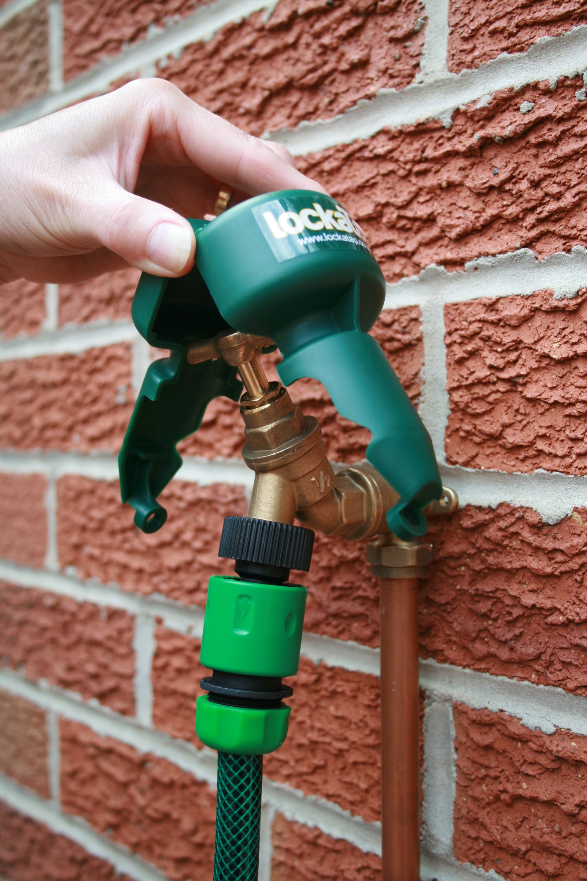 Home [www.lockatap.co.uk]