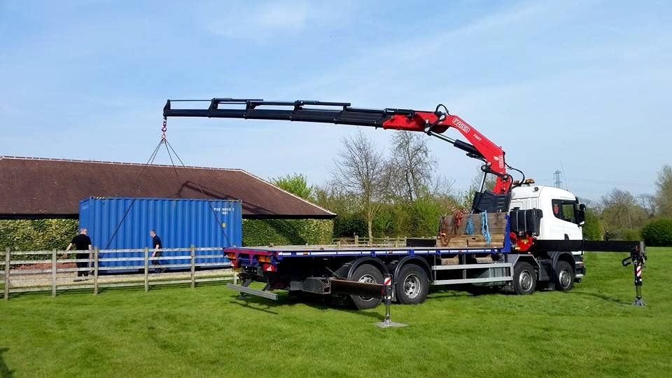 Nottingham Crane Hire – truck mounted HIAB hire