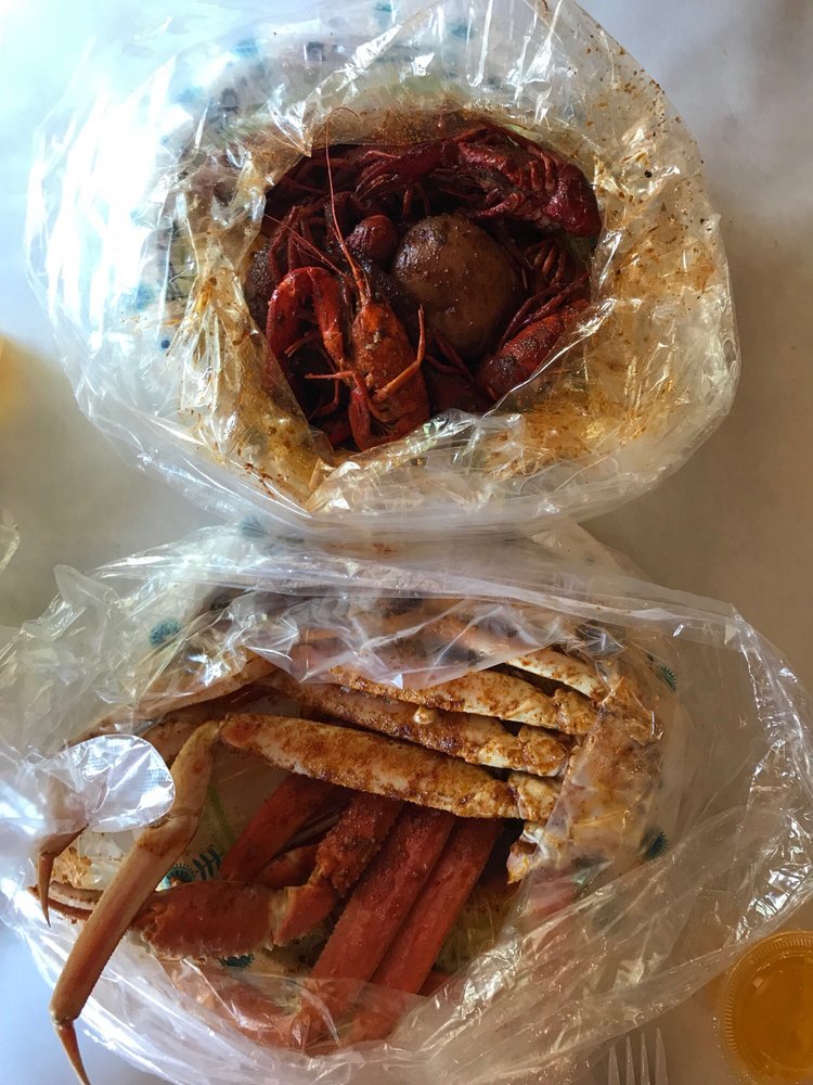 Gallery | Cary Crab House | Cary, NC