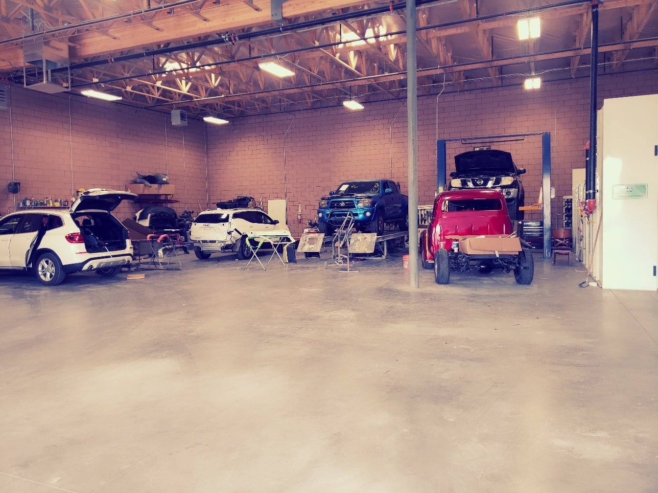 Auto Restoration Shop | Las Vegas, NV | Brothers Body Shop