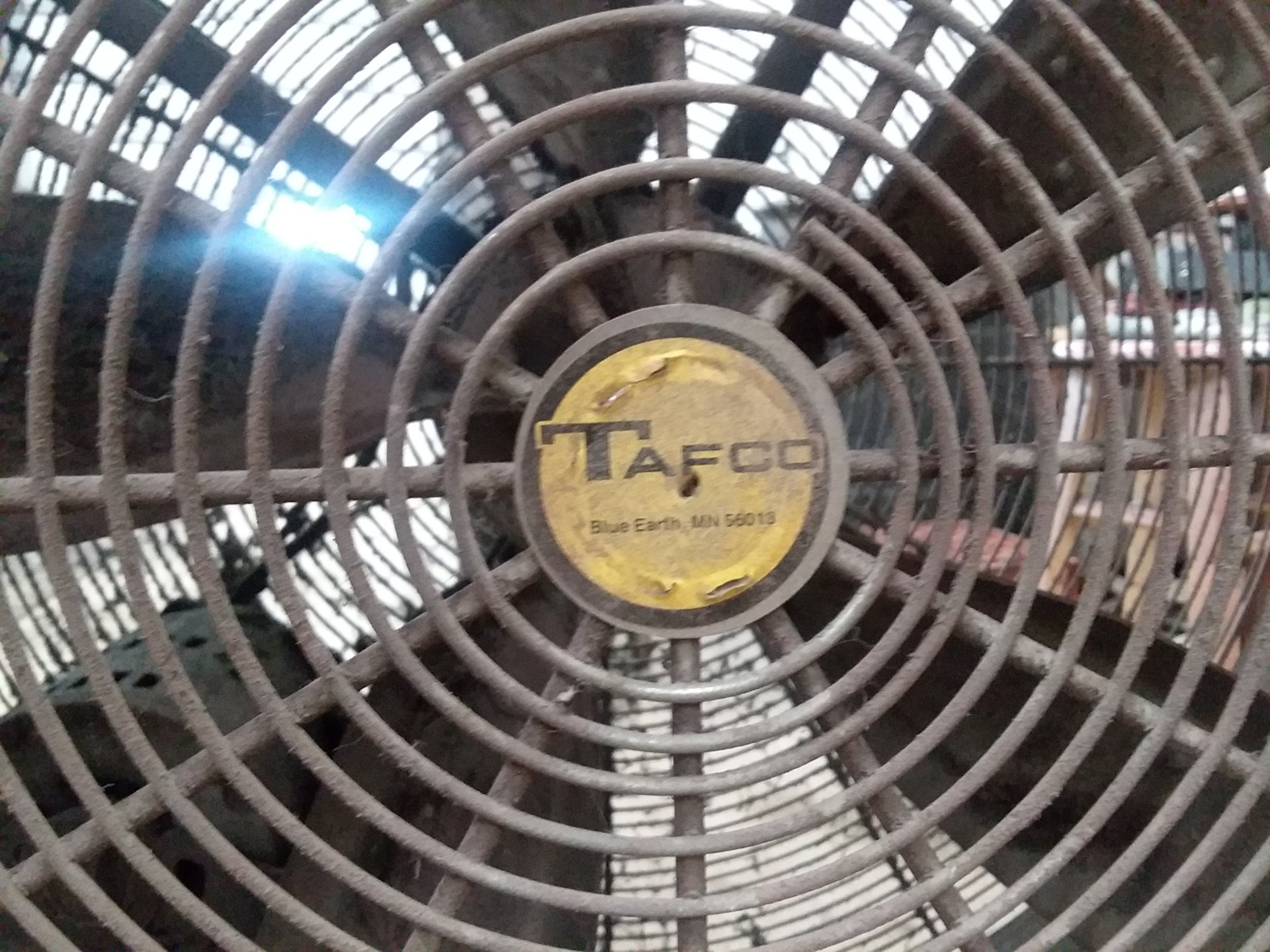 Truck Bodies & Lift Hoists | Tafco Equipment Co.