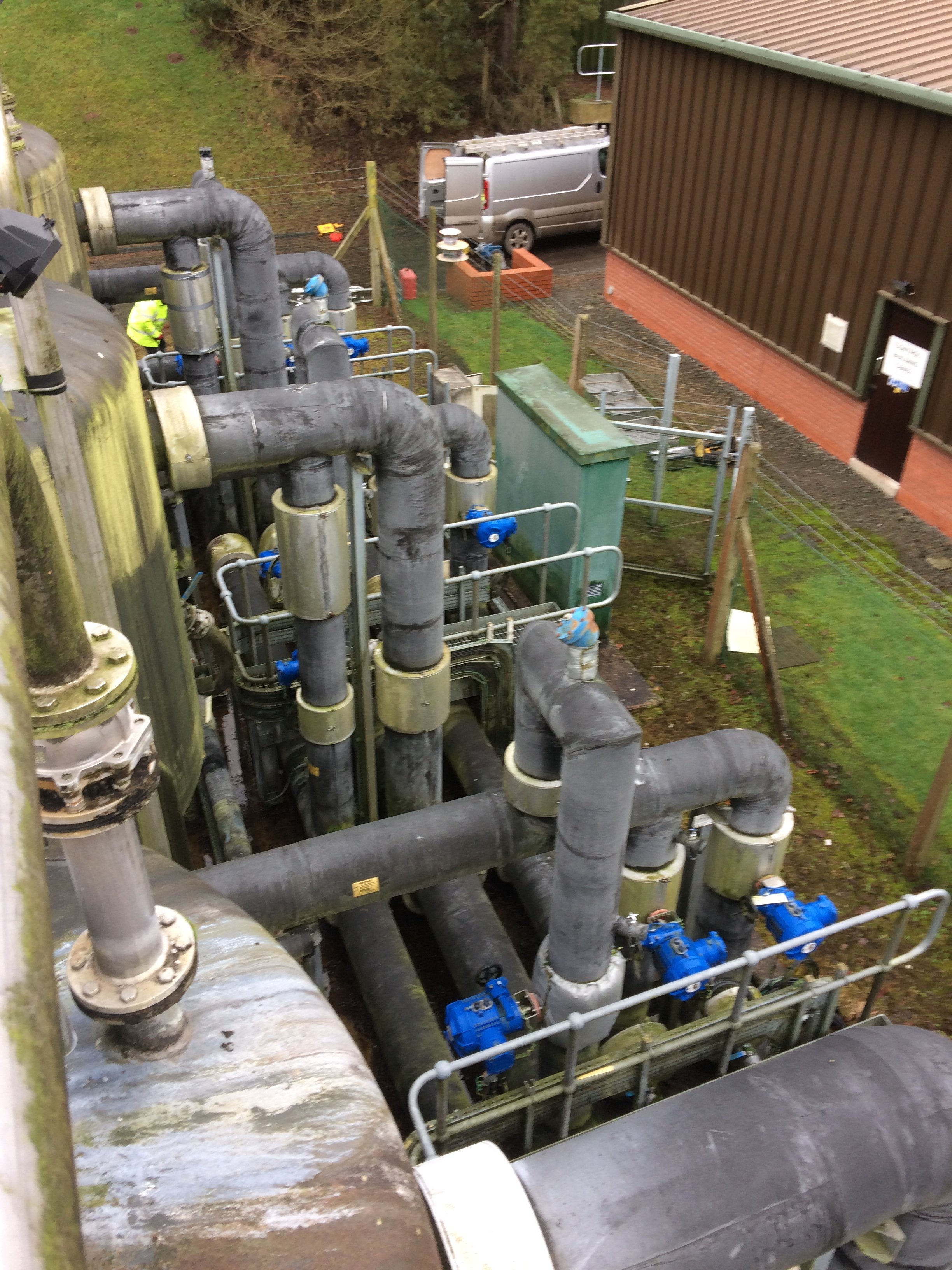 Images of insulation, lagging, trace heating and cladding of pipework ...