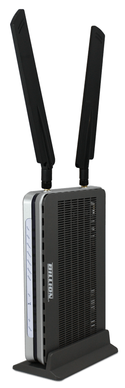 Billion M100 位於東北亞最高之玉山氣象站