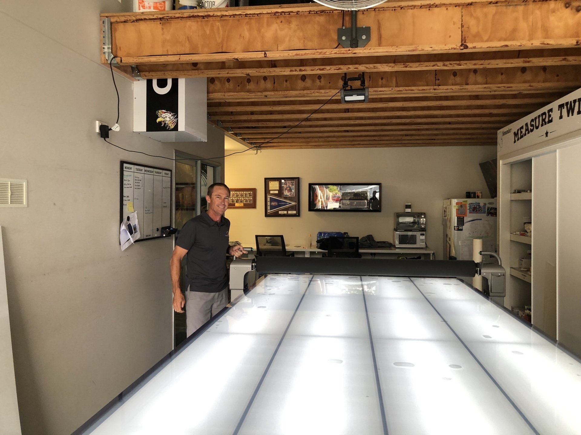 Vinyl Application Tables | Rollover Australia