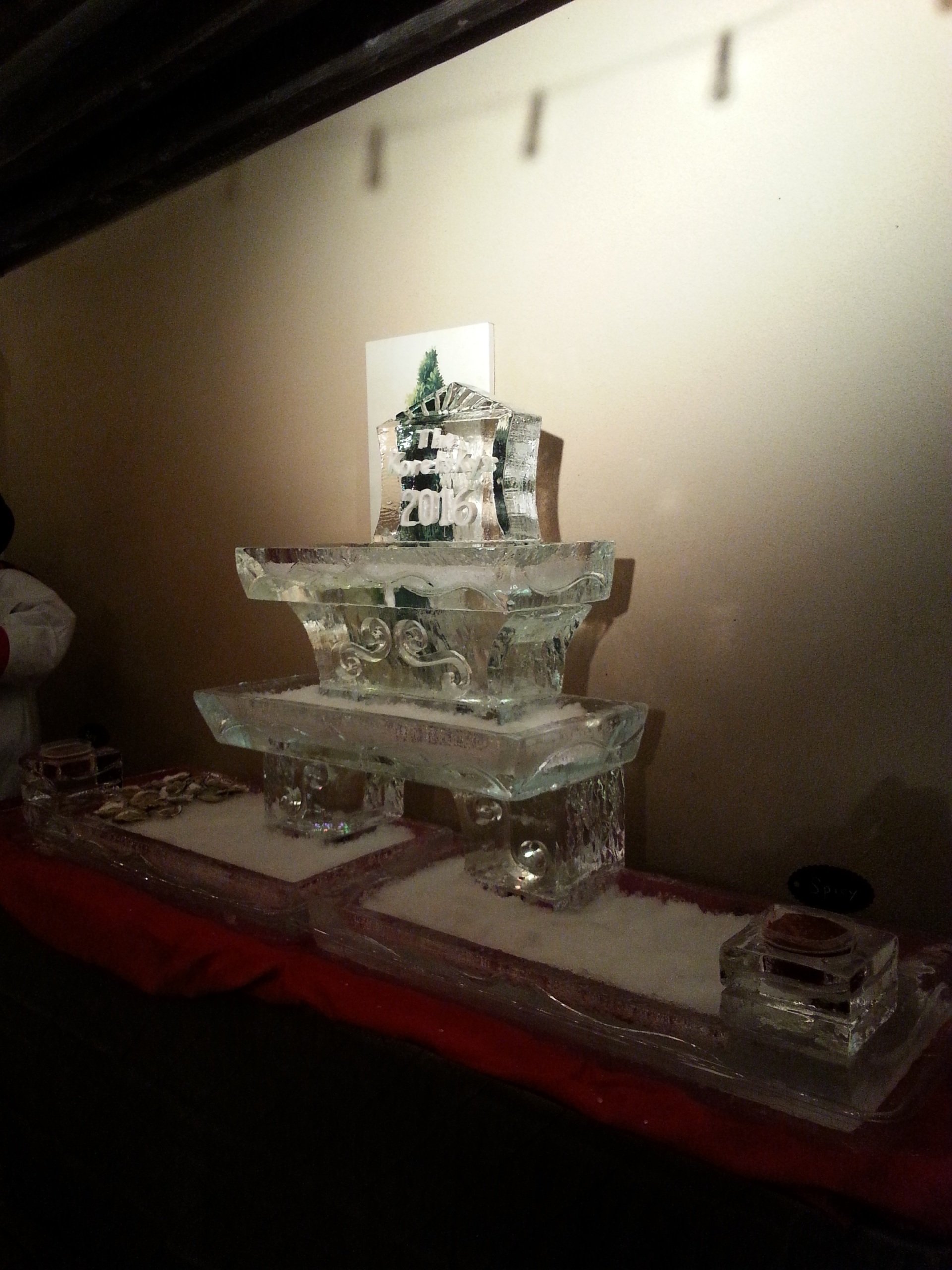 Ice Sculptures and Ice Carving | Philadelphia, PA | Franks Ice Service