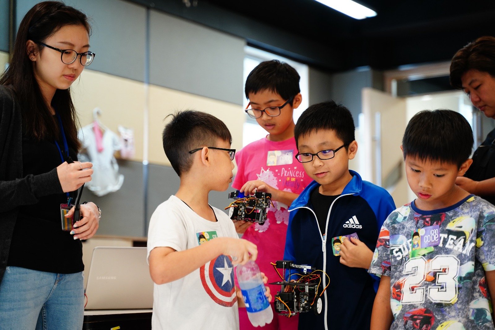 I CAN CO:DE | EVERYONE CAN CODE