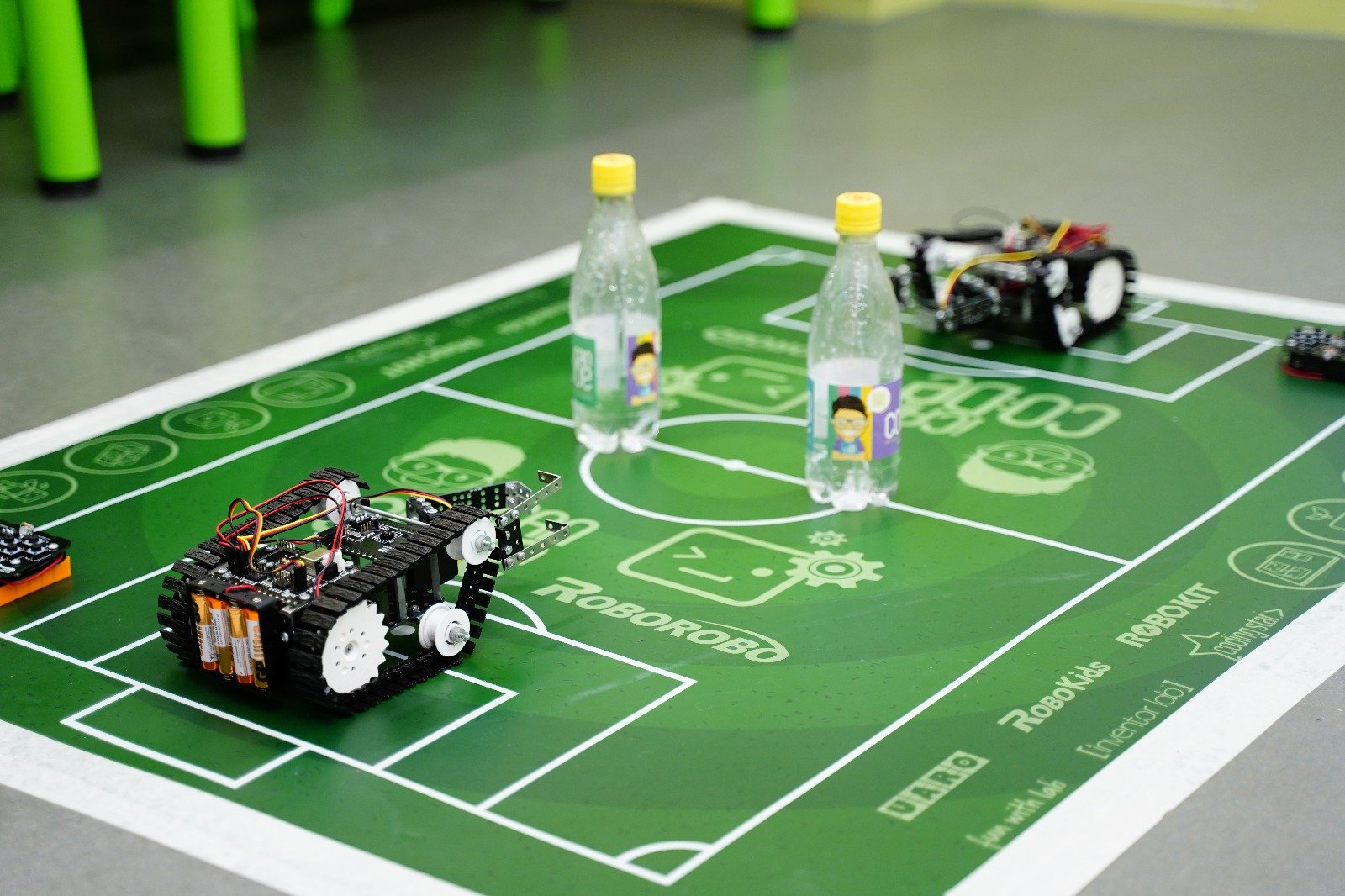 I CAN CO:DE | EVERYONE CAN CODE