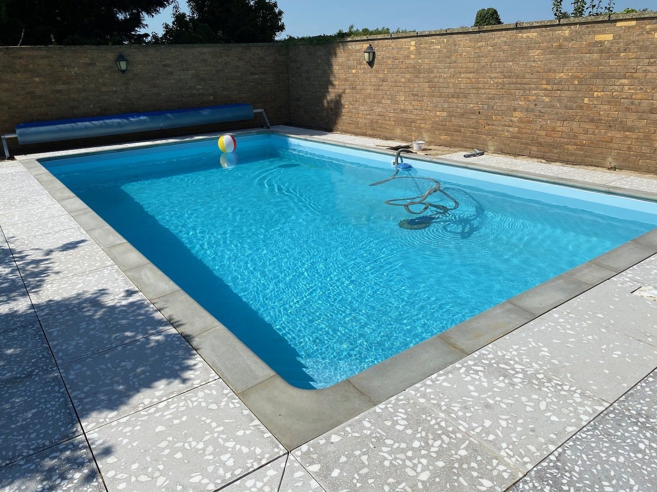 Custom made pools and swimming pool enclosures