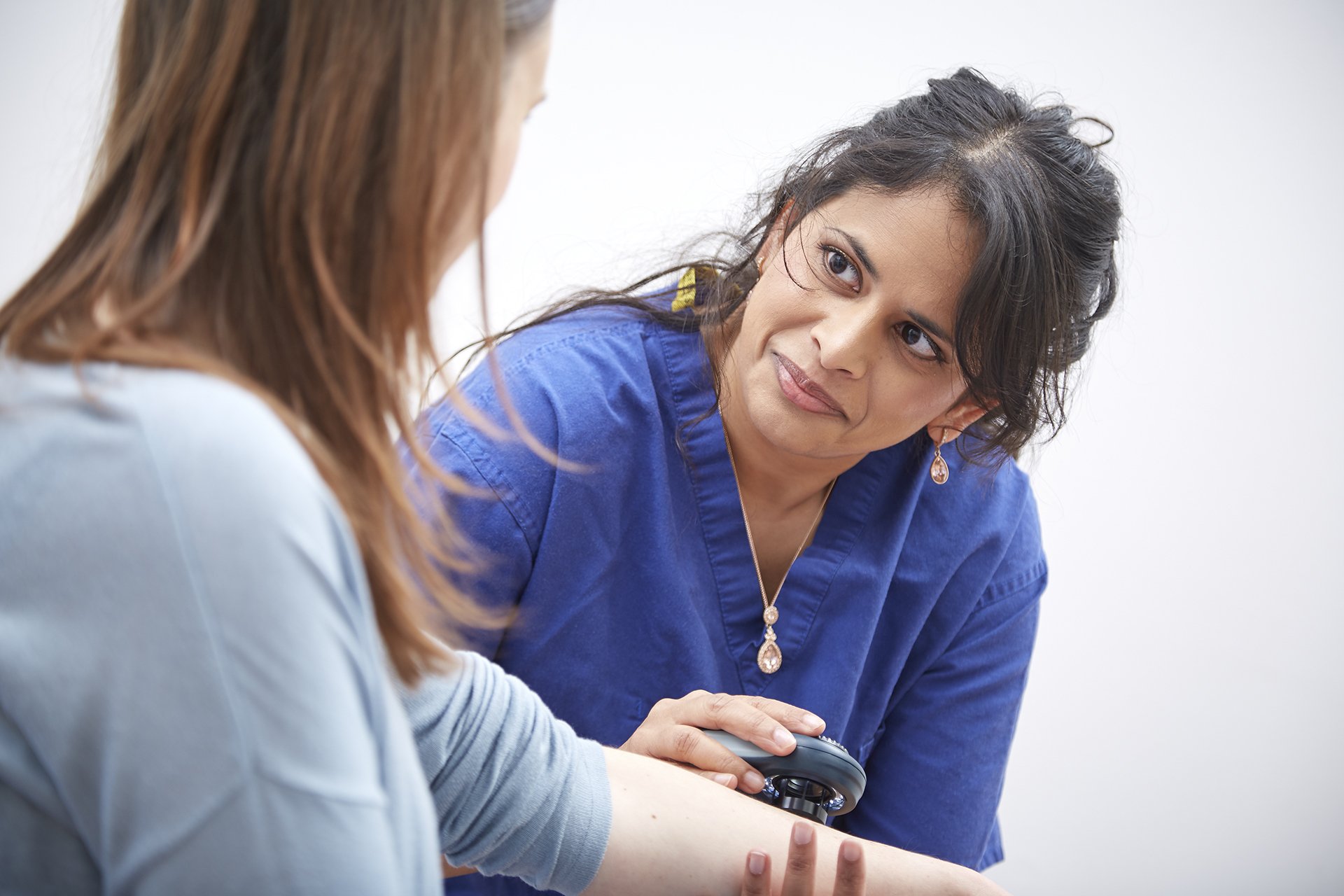 Award Winning Consultant Dermatologist in Manchester | Dr Jean Ayer