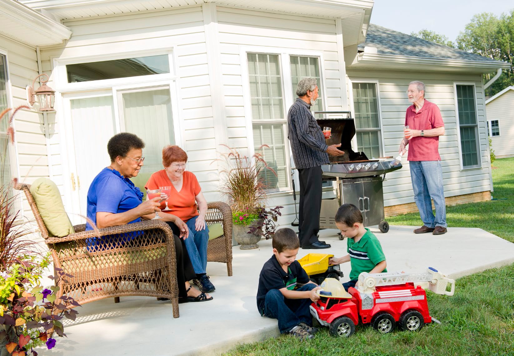 Assisted Living | Brooke Grove Retirement Village