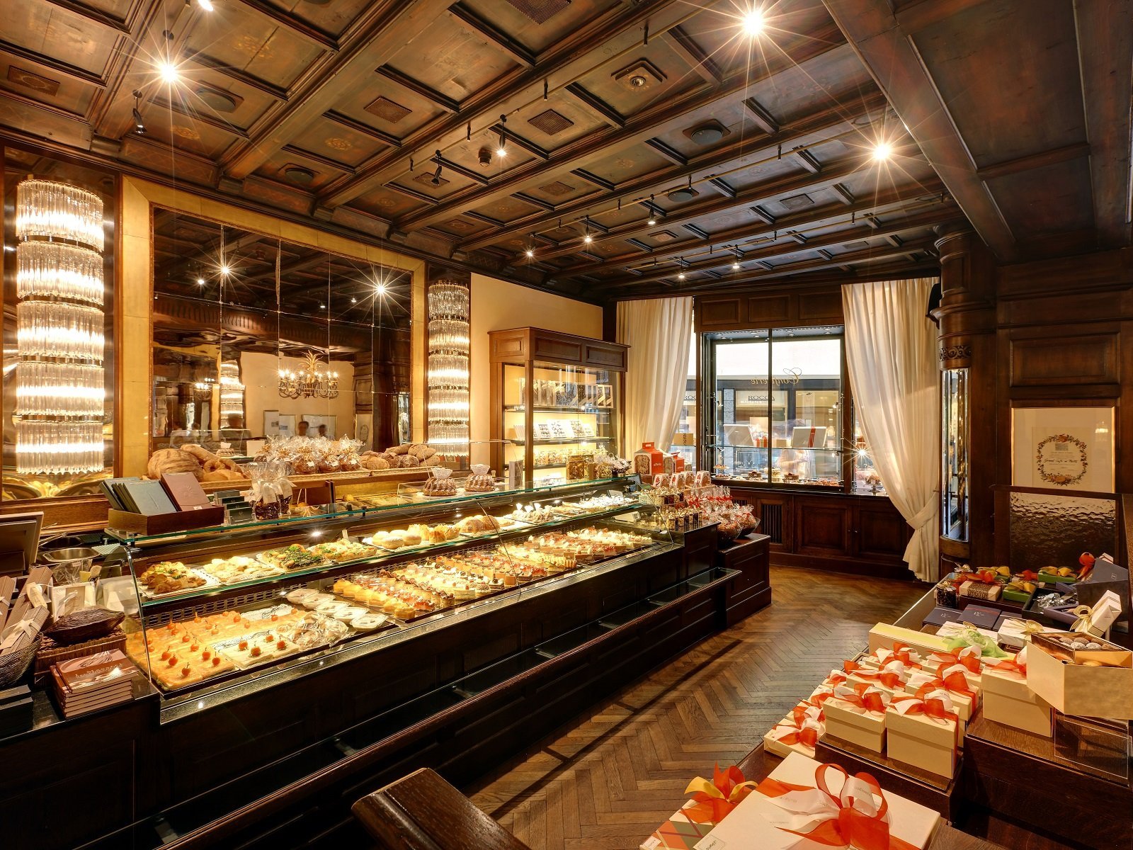 Ristorante & Café - The place to be - Grand Café Al Porto Lugano