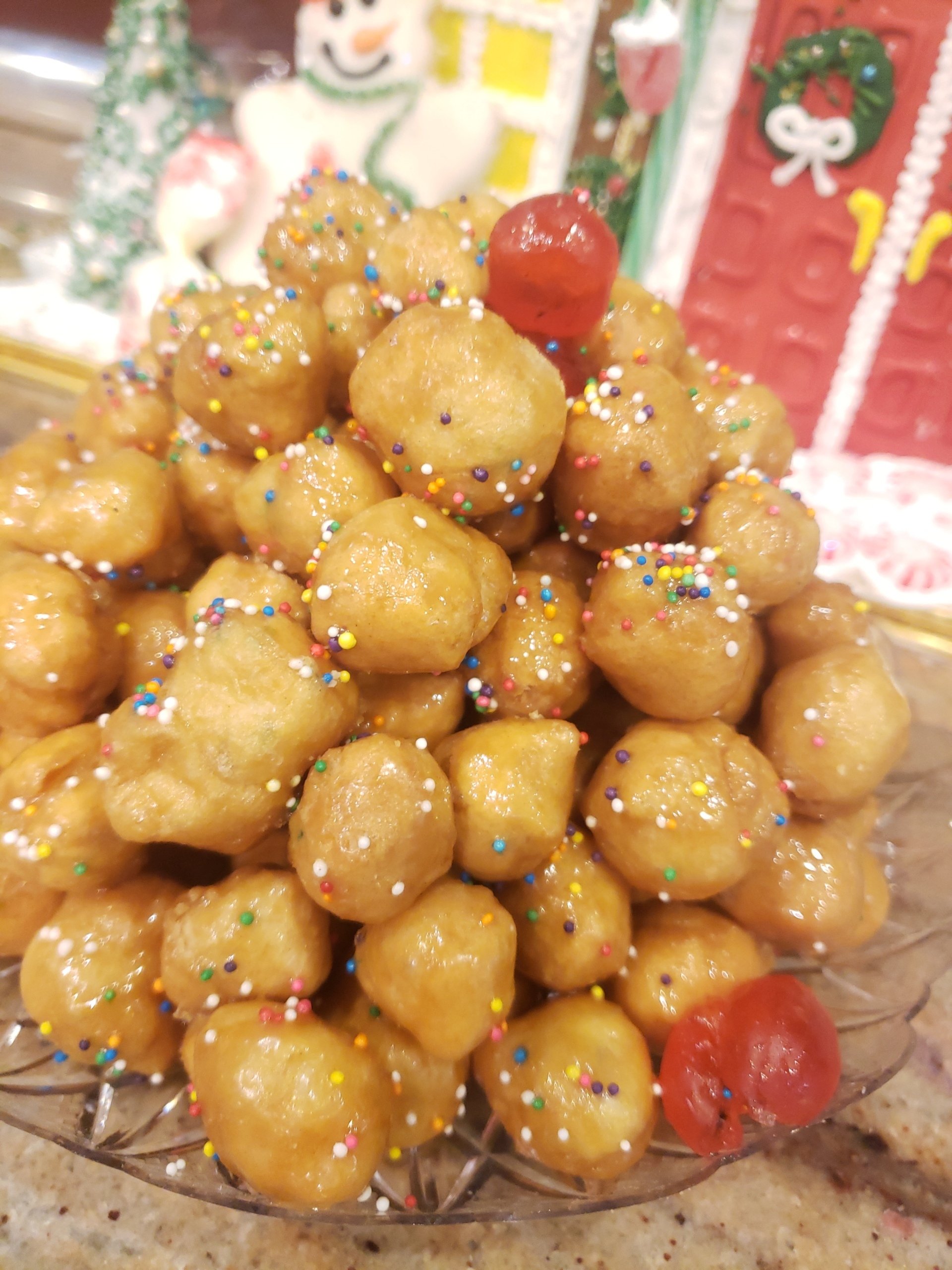 Alpine Pastry Shoppe - Long Island Custom Bakery, Cakes, Pastries ...