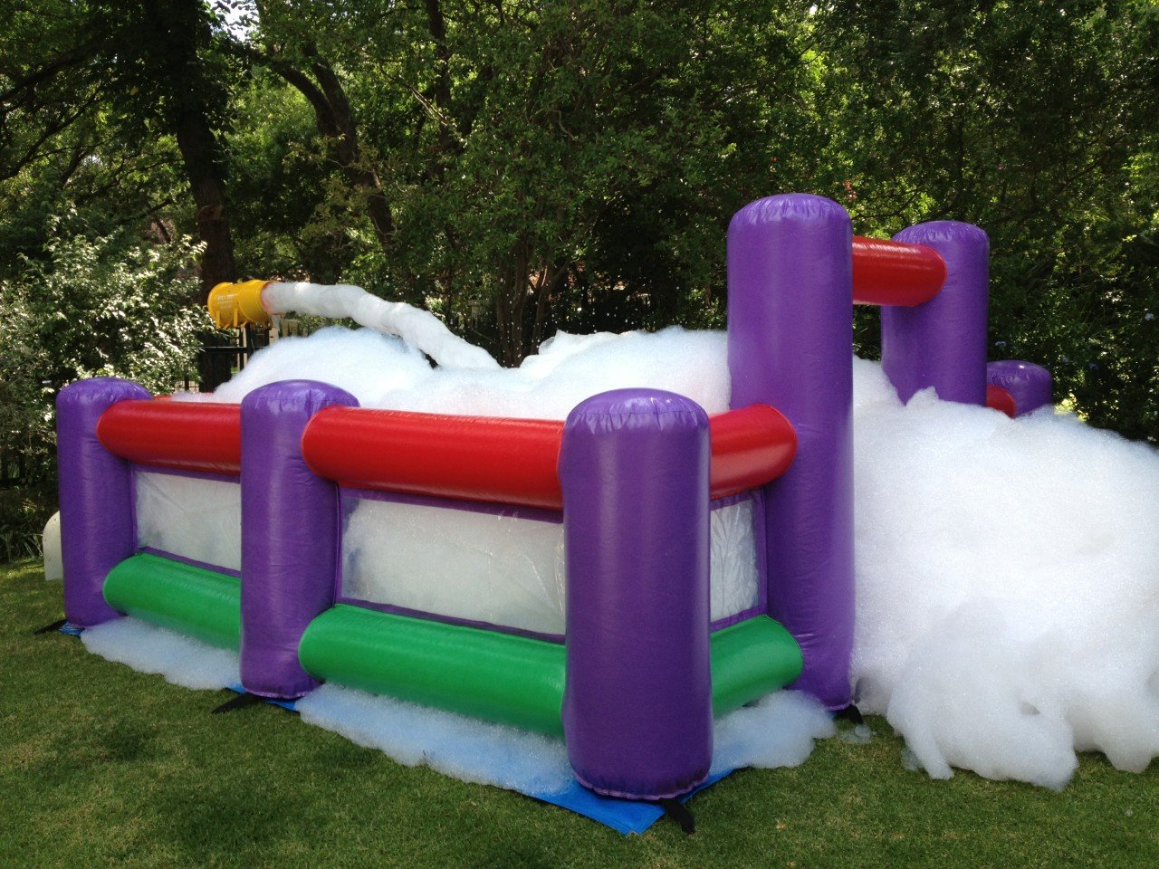 Inflatables | Jumping Castles | Party Planner | Foam Parties