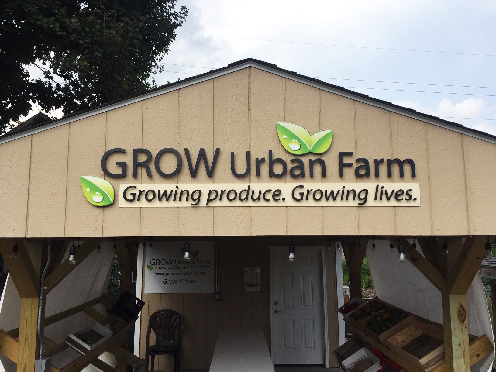 RL Smith Graphics - Signs, Vehicle Graphics and more!