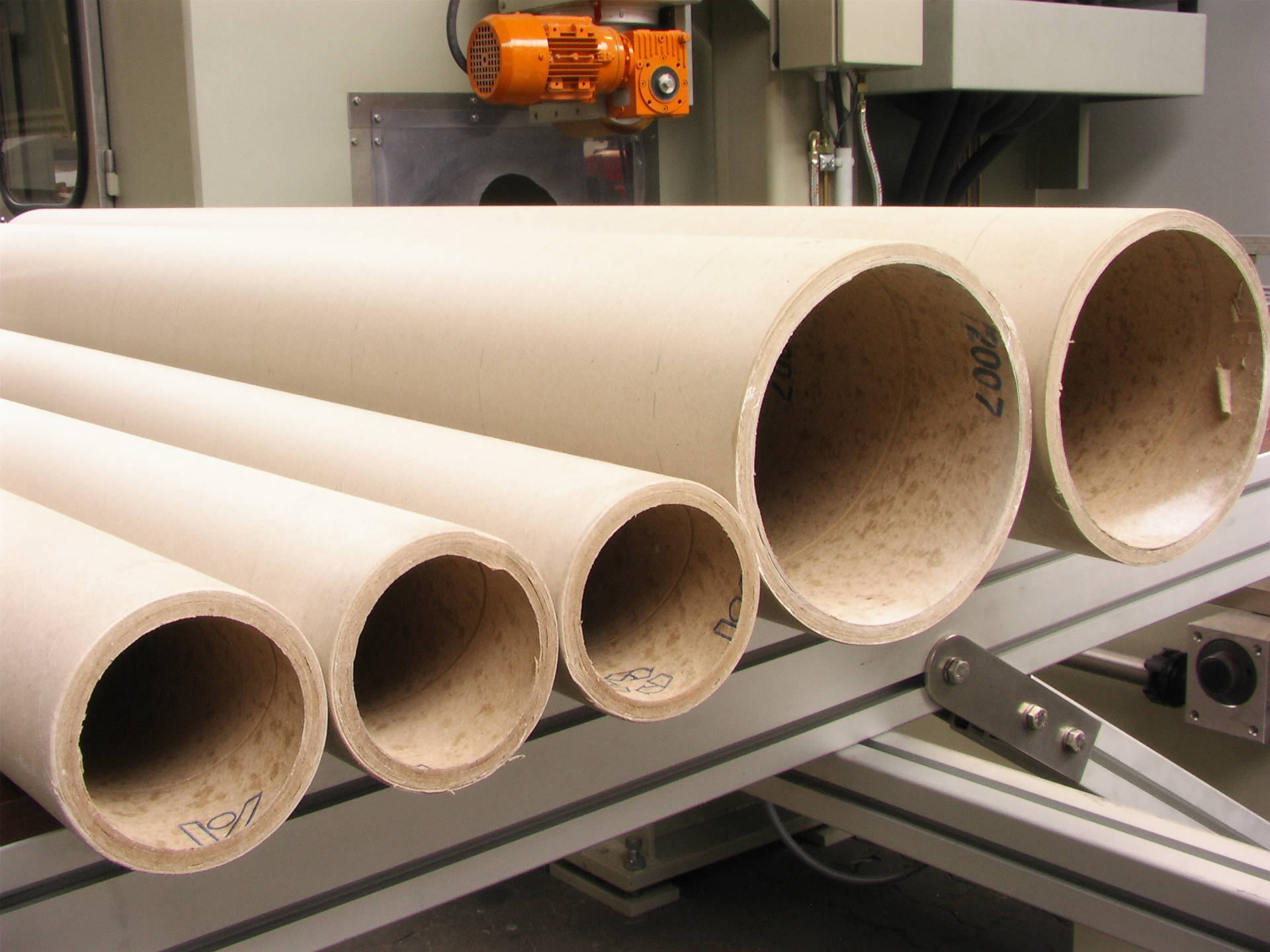 Solutions for Industry sectors and different applications I Loeser