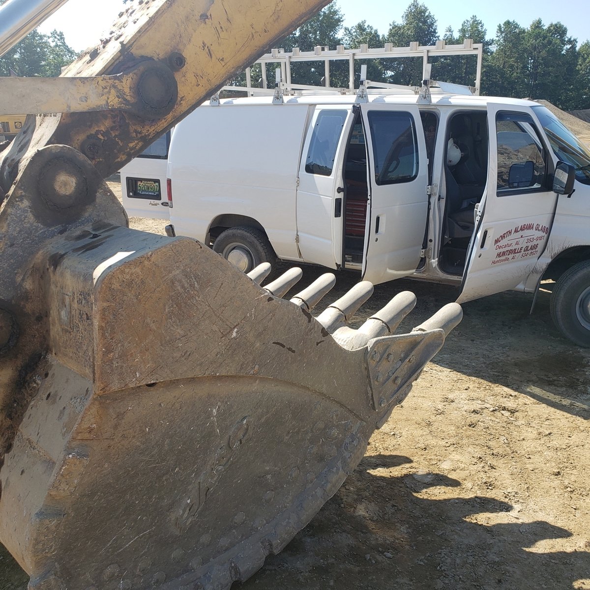 Equipment Glass Installation | Glass Repair | North AL