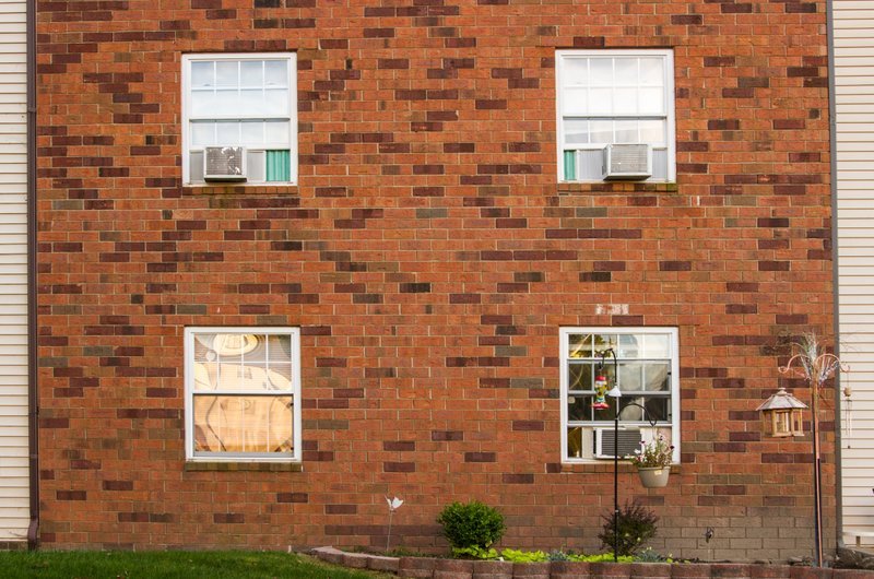 Colonial Estates Apartments - Aspen Management