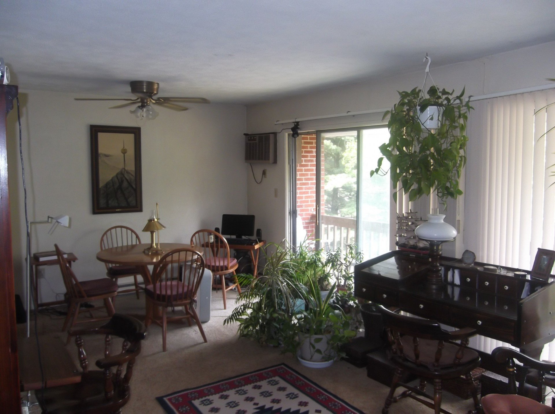 Lakeview Apartments - Aspen Management