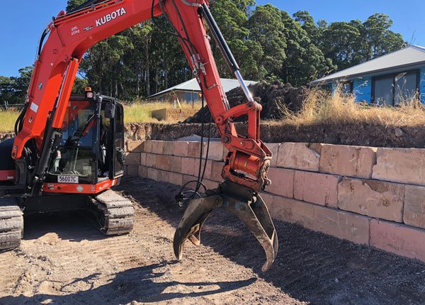 Equipment Attachments on the Sunshine Coast | Bebrok Excavations