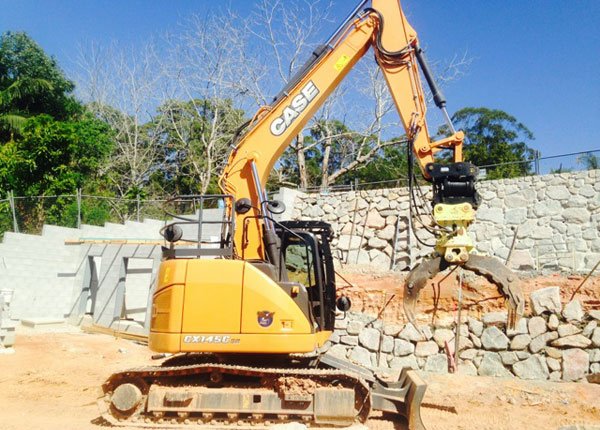 Equipment Attachments on the Sunshine Coast | Bebrok Excavations