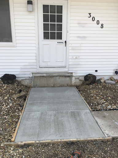 Precast Concrete Step Pads | Cedar Rapids, Fort Dodge, Marion & Des ...