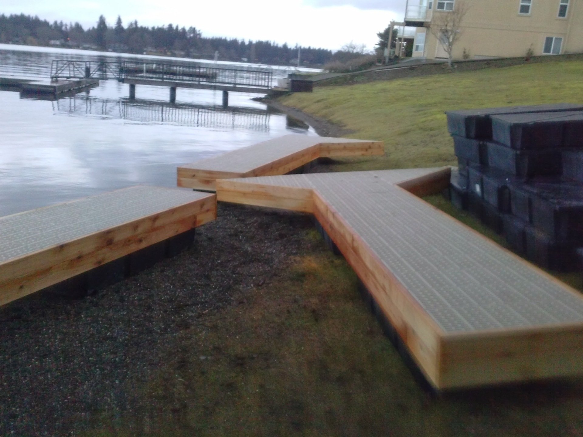 Lakeside Construction Projects on Lake Washington and Lake Sammamish