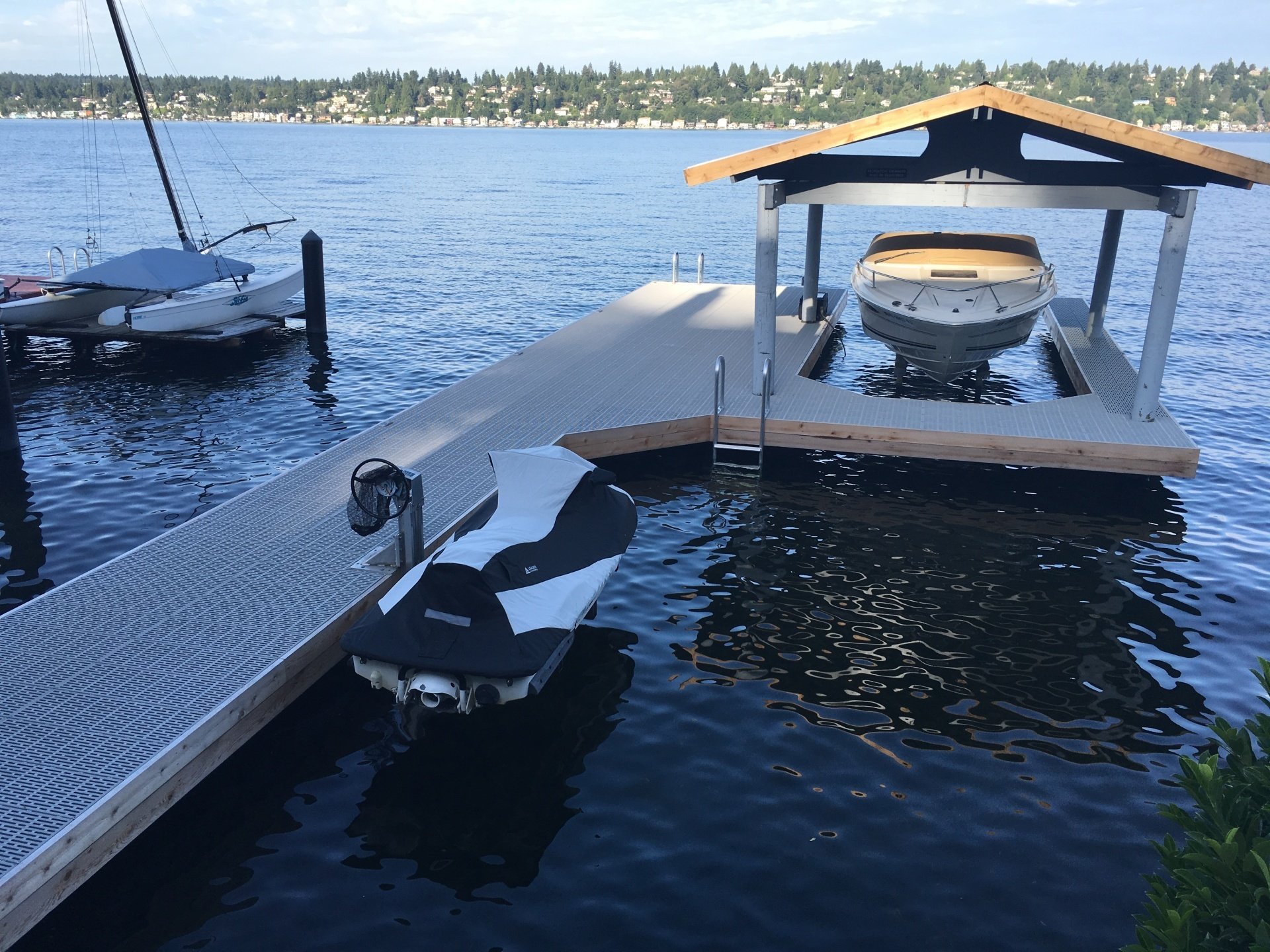 Lakeside Construction Projects on Lake Washington and Lake Sammamish