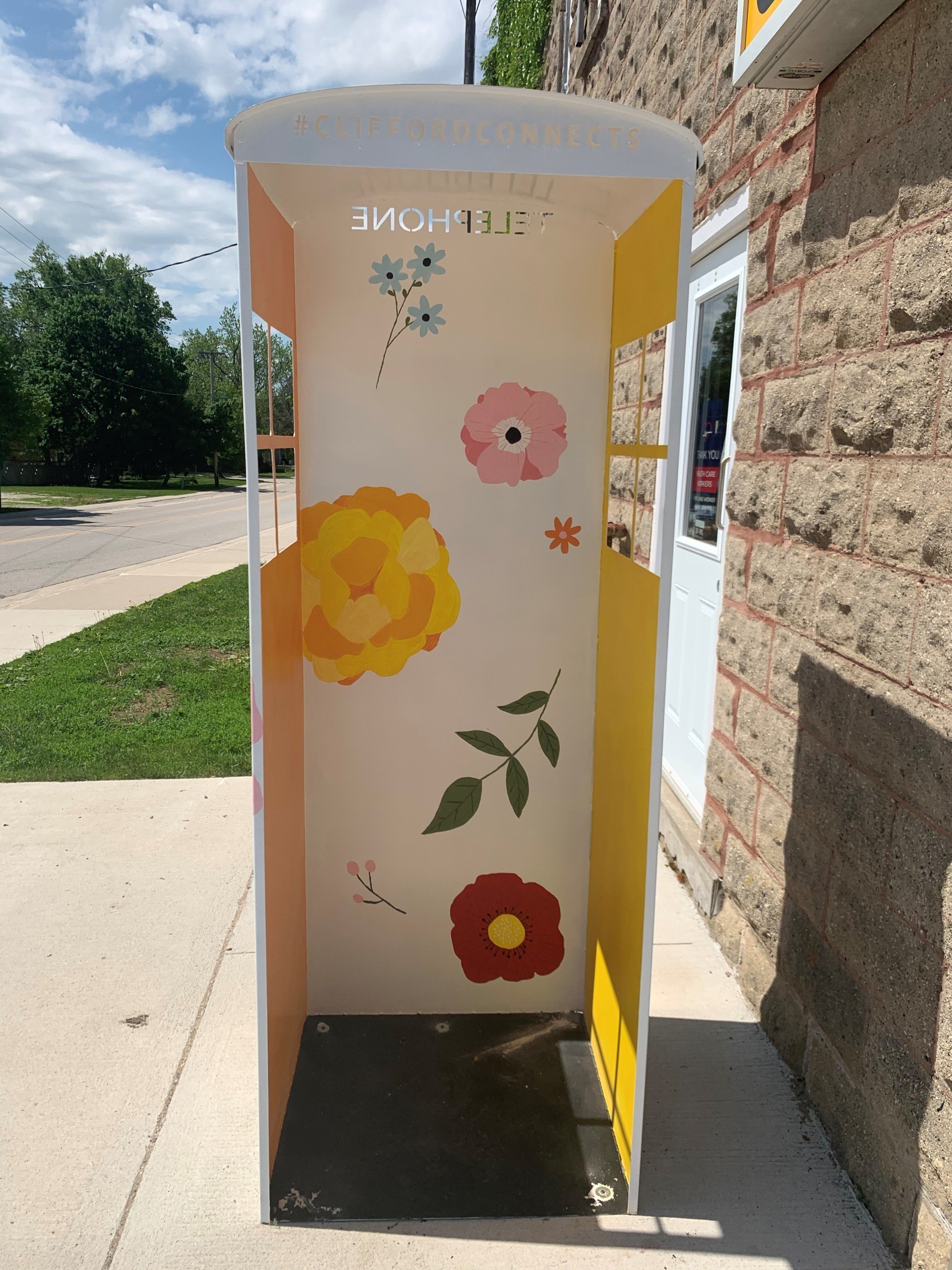 THESE BOOTHS WERE MADE FOR TALKING - Clifford Connects