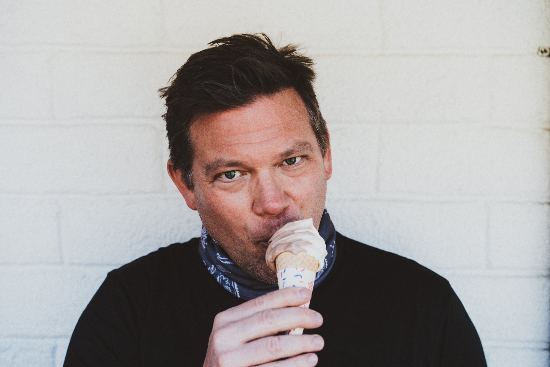 Tyler Florence - Wolf it Down