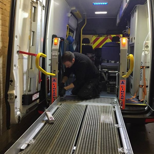 Tail lift repairs, Holland Tail Lifts Ltd