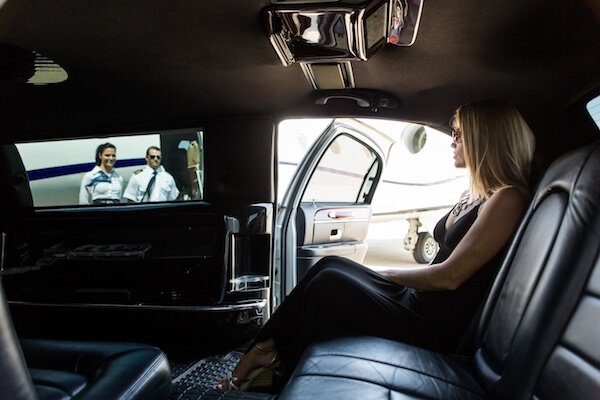 LAX Limousine Services | LAX Limo Pick Up | Los Angeles Airport Limo