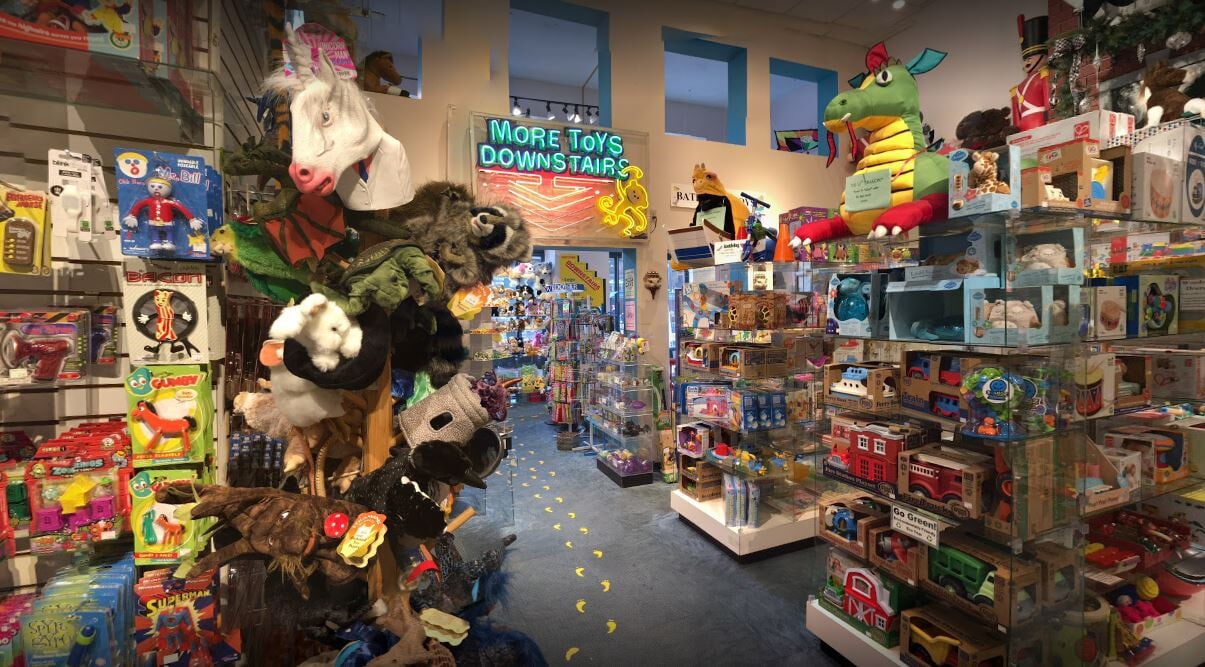 Toy Gallery - Seattle, WA - Magic Mouse Toys