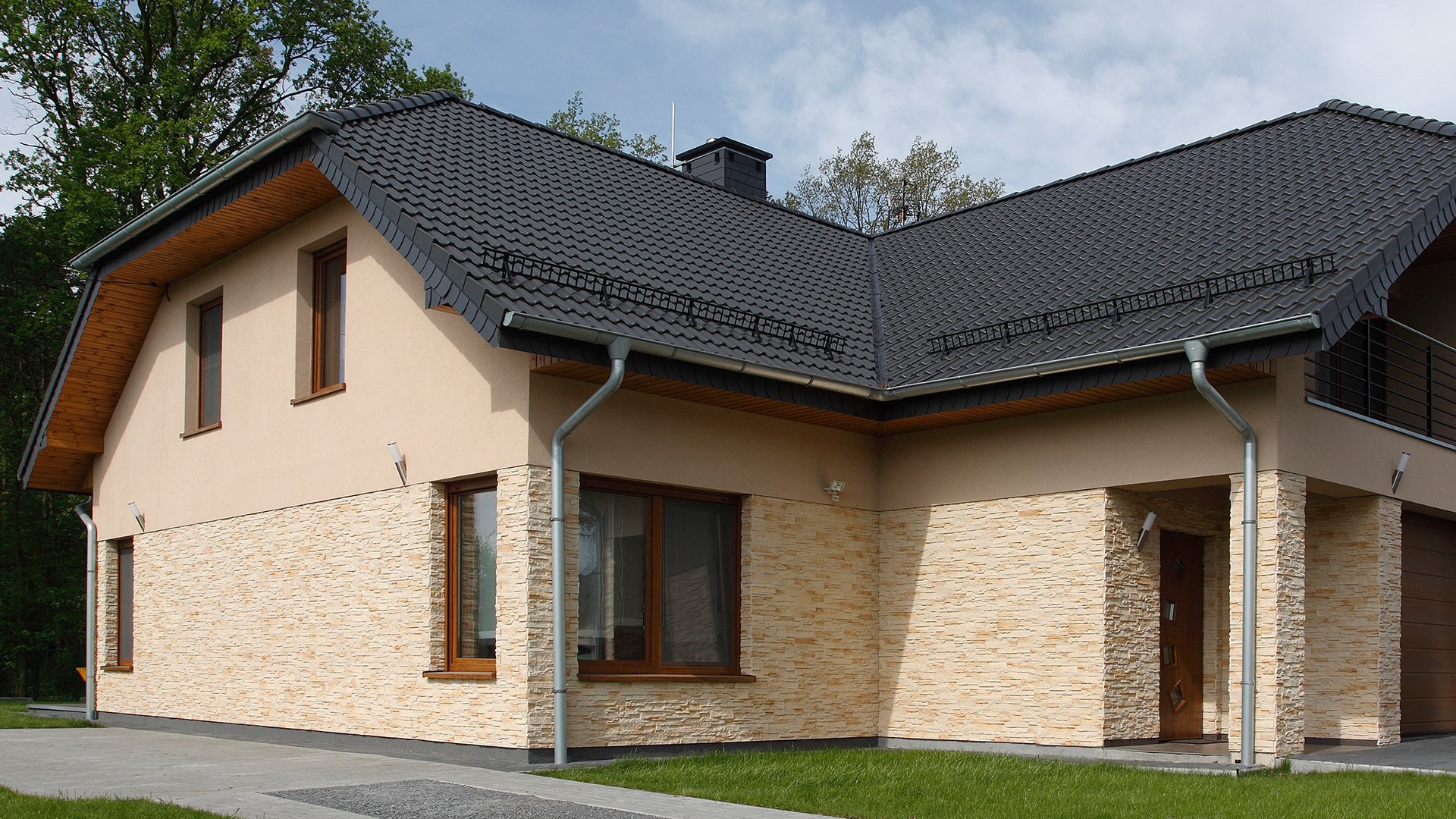 Nepal Cast Stone Panels | Real Brick Cladding