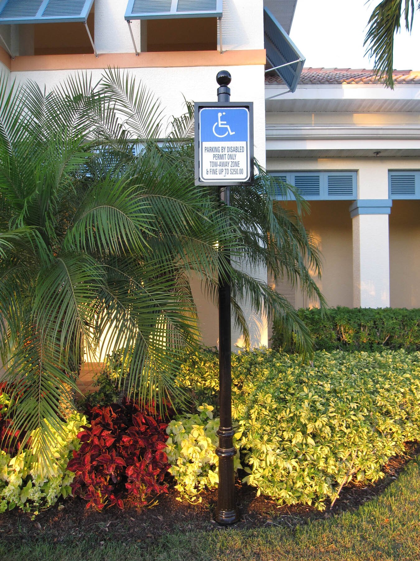 Street & Traffic Signs | Lykins - Signtek